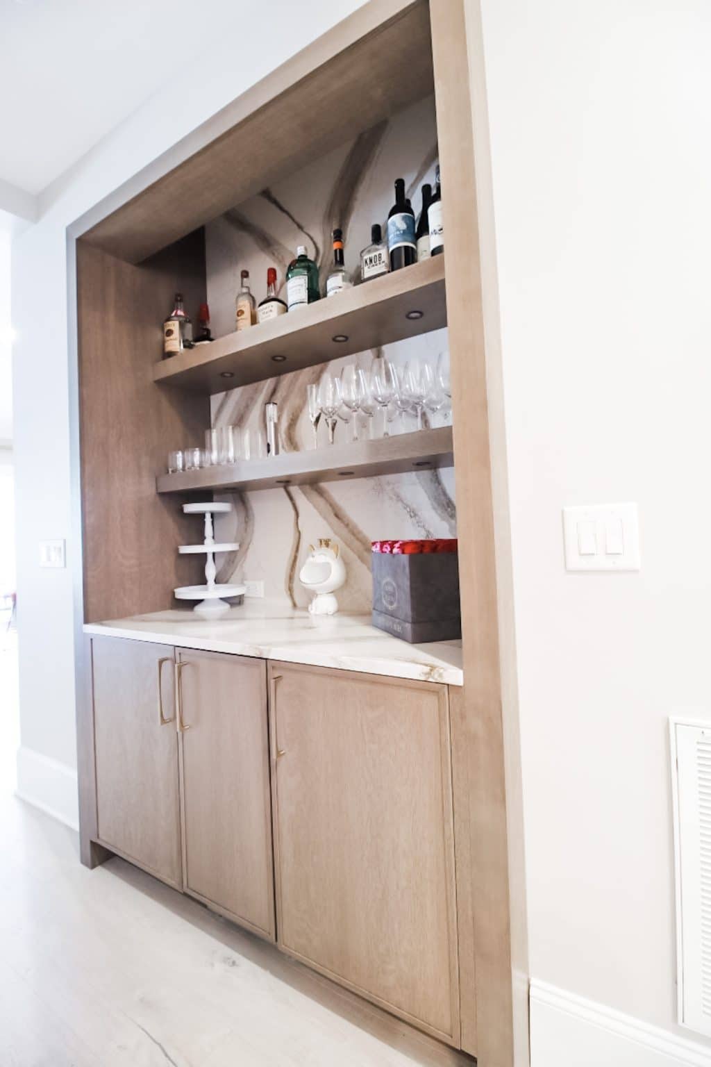 Cabinetry 101: A quick overview of what you need to know about cabinets ...